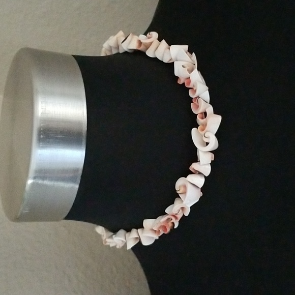 Jewelry | Vintage Sea Shell Choker Necklace | Poshmark